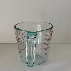 Pyrex | Kitchen | Vintage Pyrex 2 Cup Measuring Cup 50ml Clear Glass ...